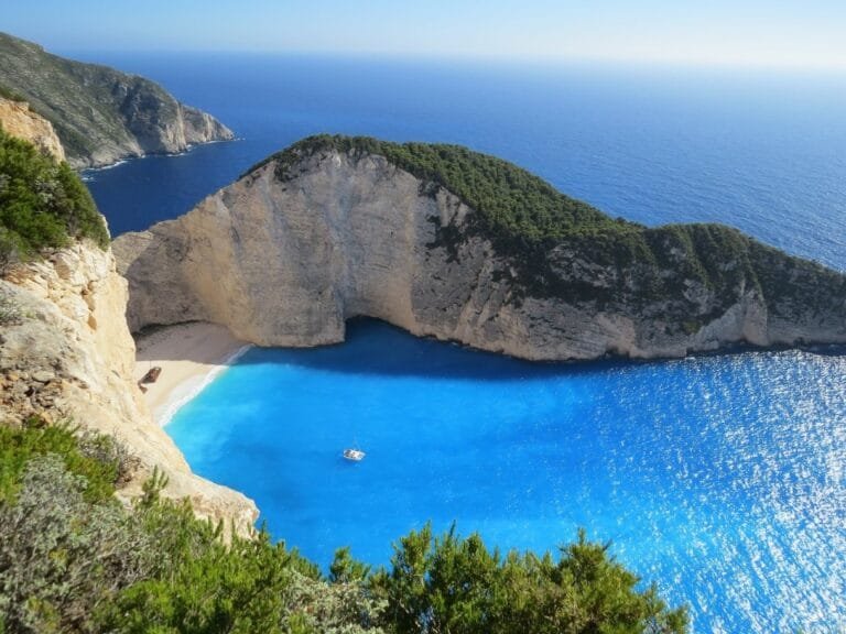 Best Recruitment Agencies in Greece: Top Choices for 2025 - AgencyRecord